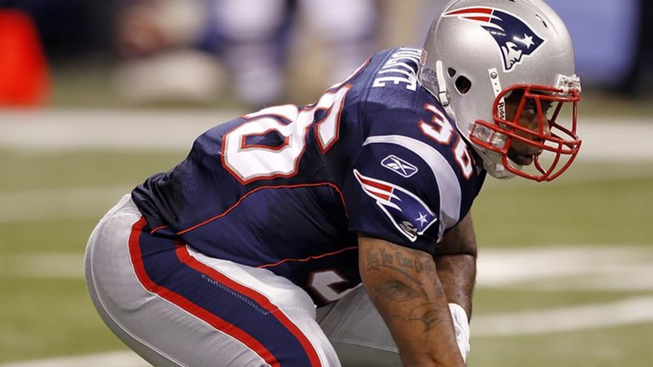 Falcons Sign FB Lousaka Polite