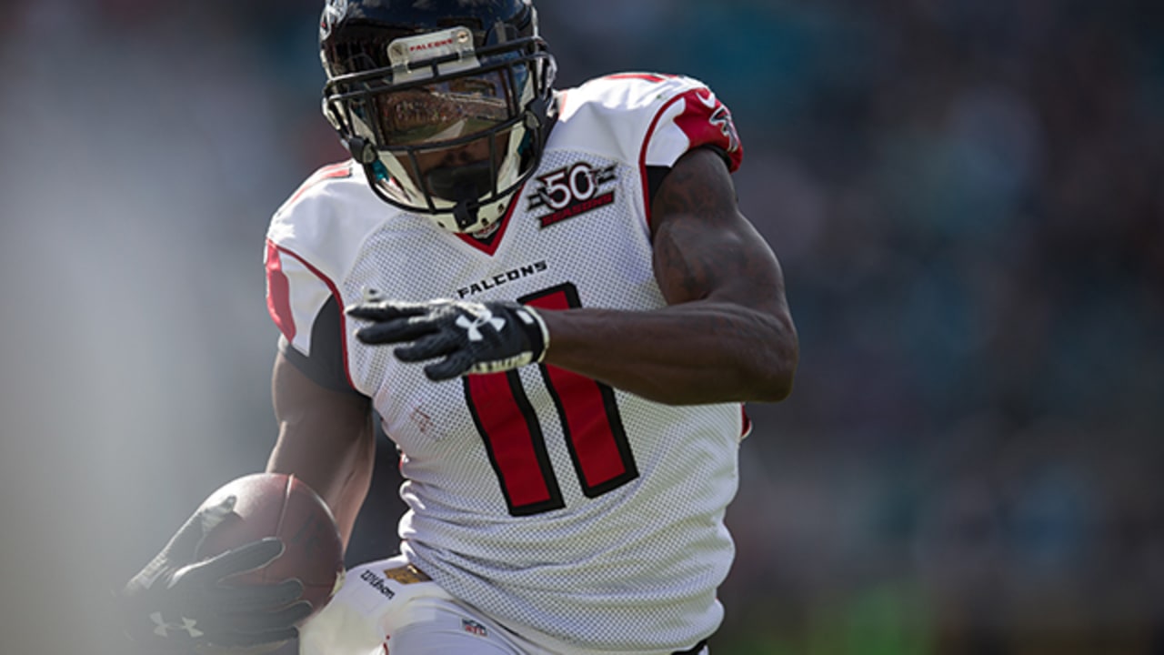 Jones Reveals Inspiration for Leadership Role