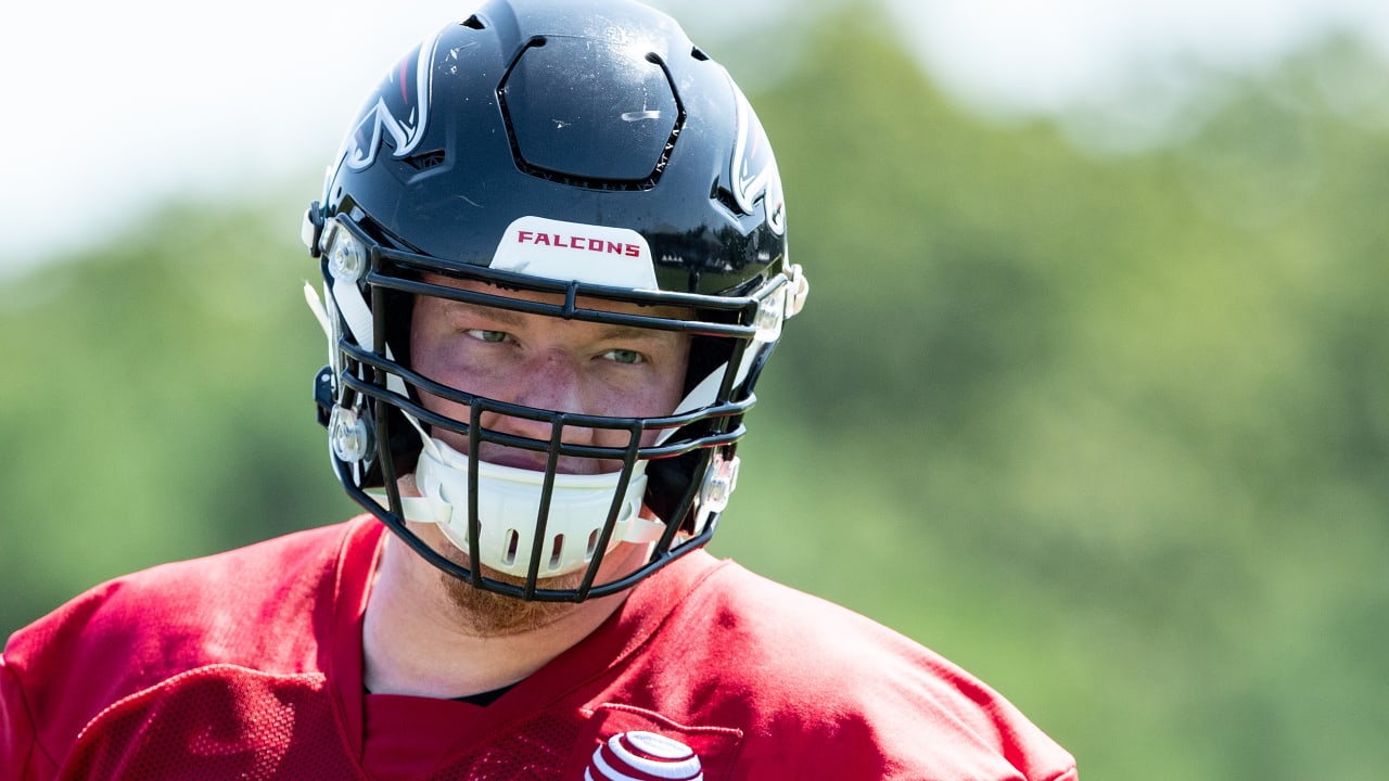 Kaleb McGary makes his Falcons debut, back in mix for starting job
