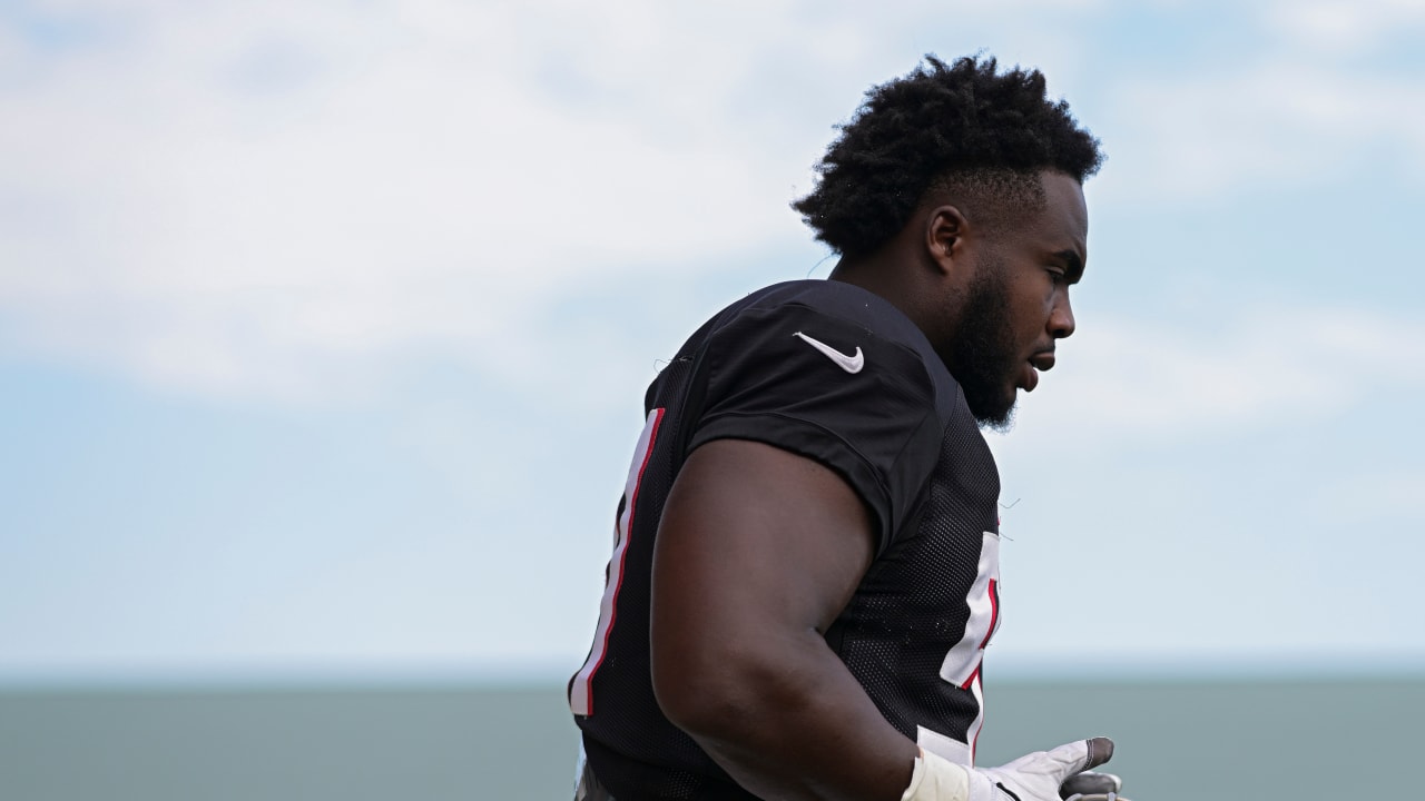 Grady Jarrett: 'leading by example' at AT&T Training Camp | Press ...