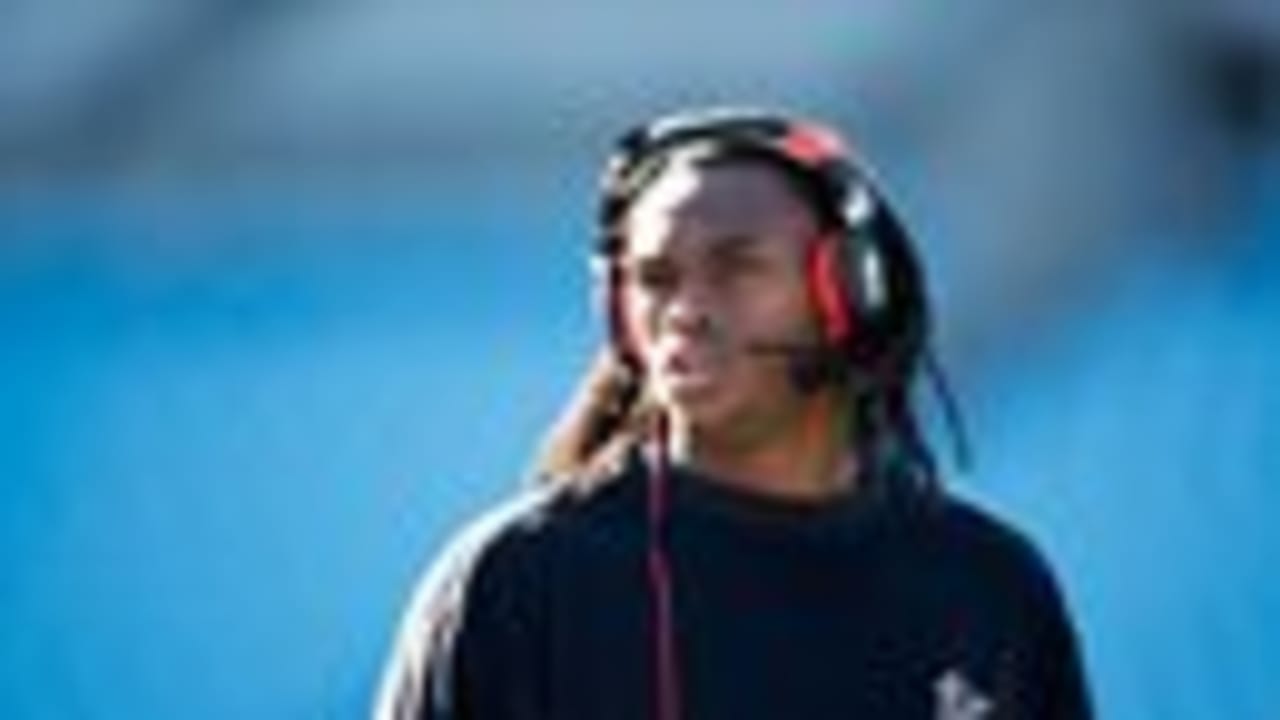 Julio Takes It to The House