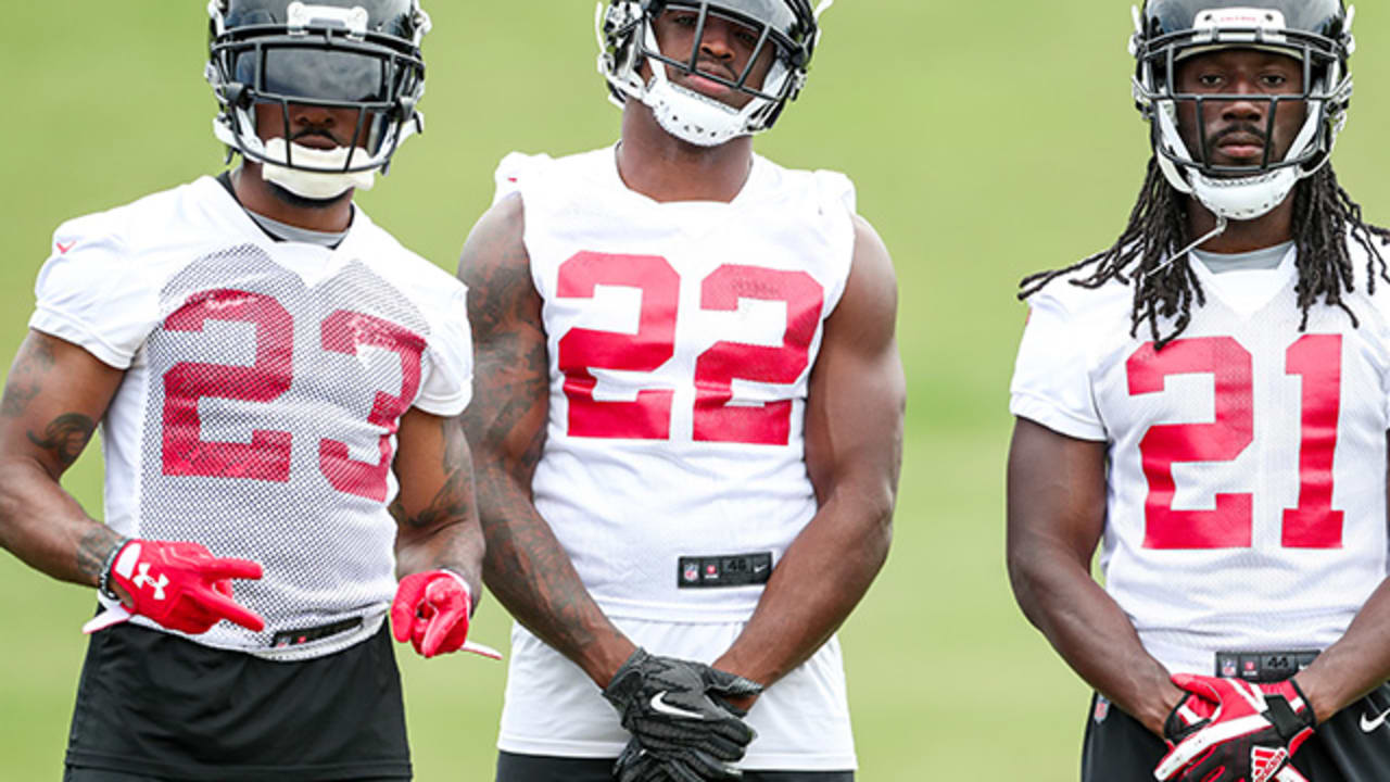 Takeaways from Falcons OTAs: Defense finding sweet spot, Calvin Ridley ...