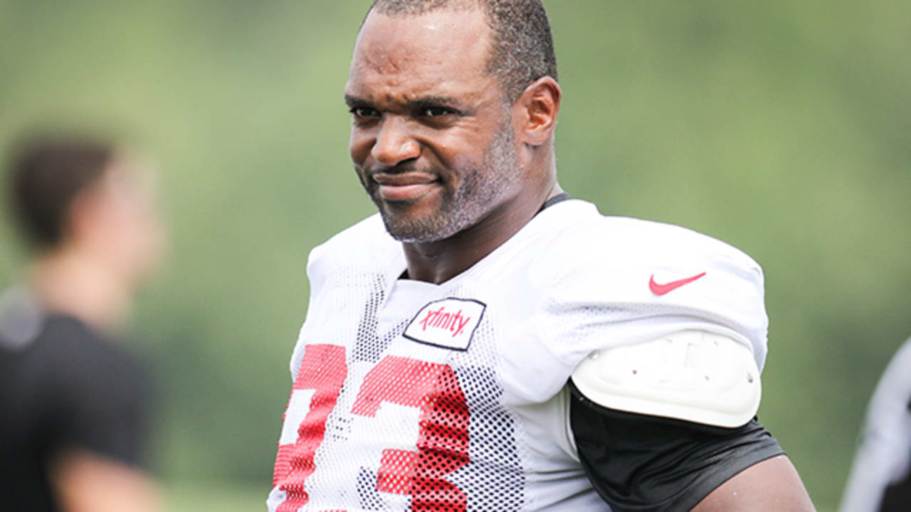 DE Freeney Makes Return to Action on Monday