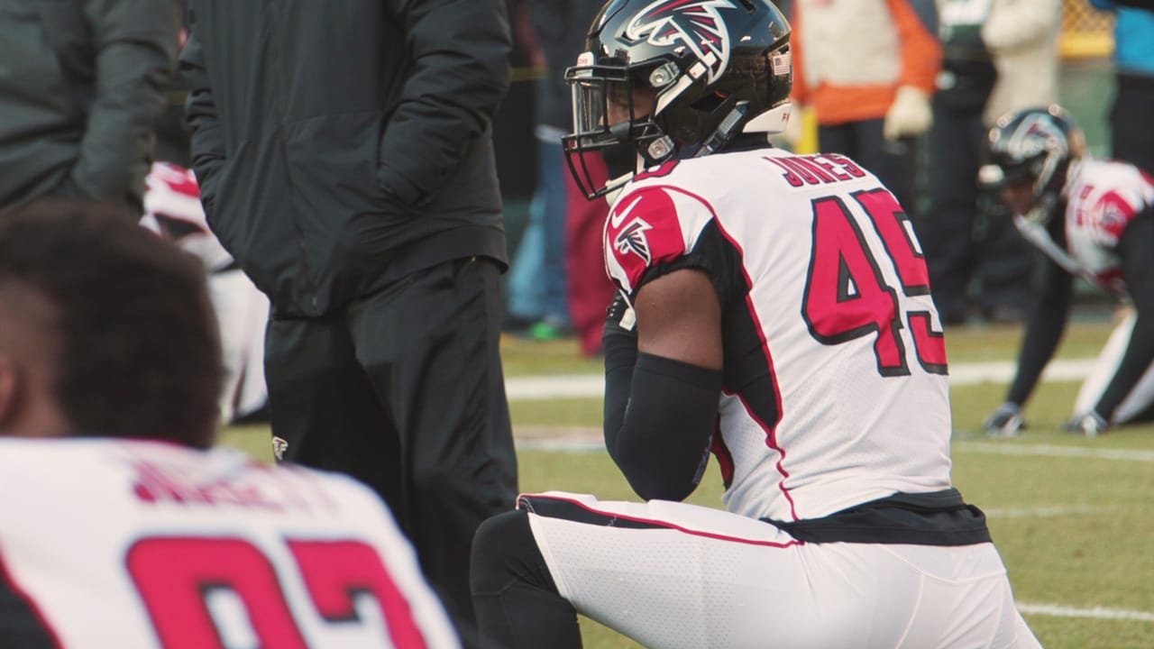 Mic'd Up: LB Deion Jones