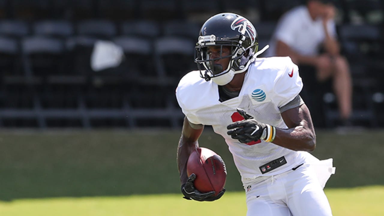 Falcons sign wide receiver Reggie Davis to practice squad