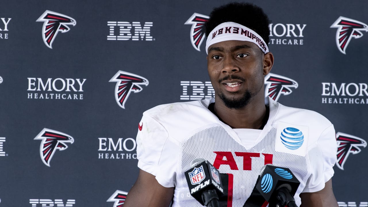 Russell Gage speaks on chemistry in the wide receiver room