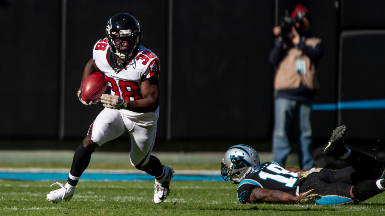 Kenjon Barner named NFC Special Teams Player of the Week