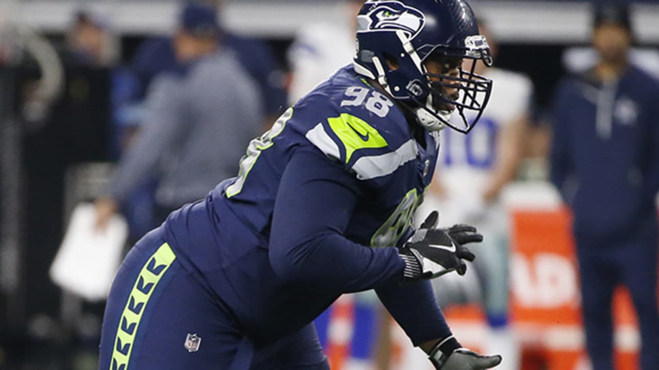 Falcons announce signing of three defensive players