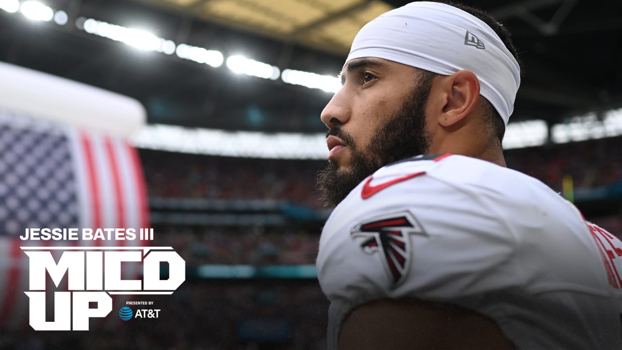 "Keep playing ball!" | Jessie Bates is mic'd up against the ...