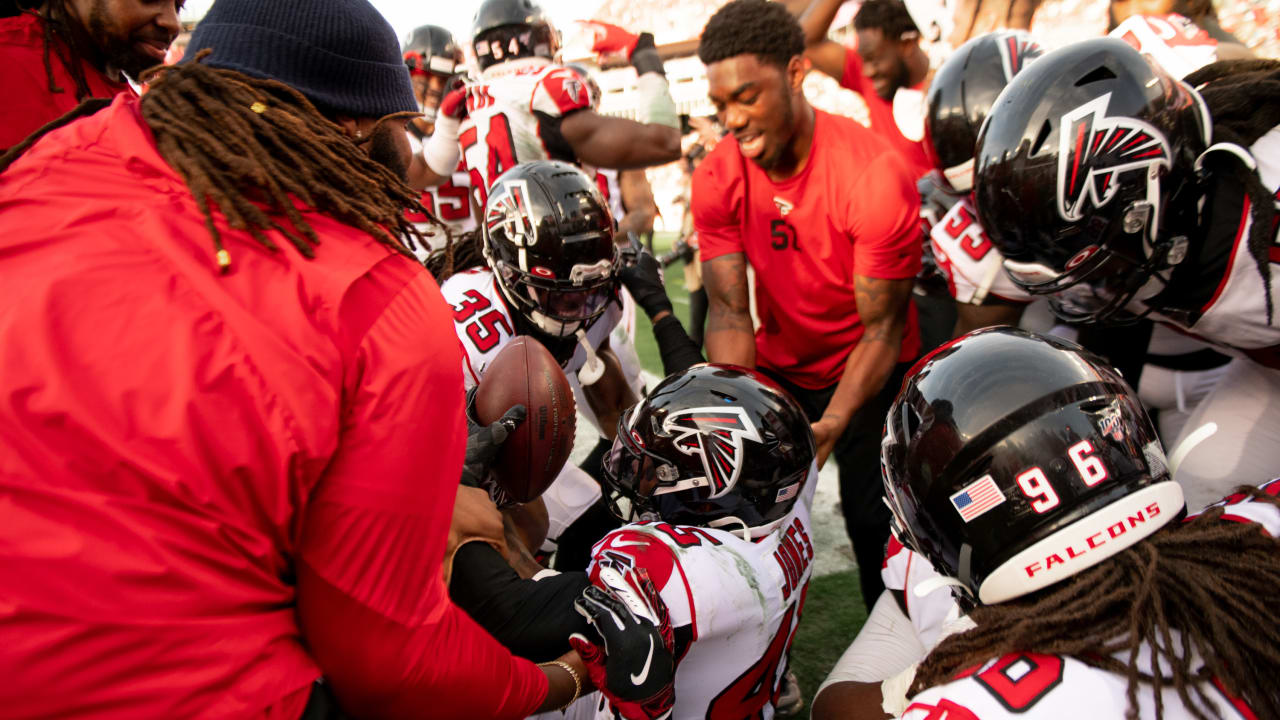 Deion Jones makes final play of 2019 memorable | Best of Falcons at ...