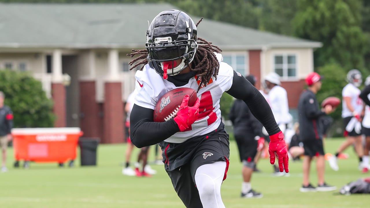 Early Bird Report: Falcons push NFC South near top of division RB rankings