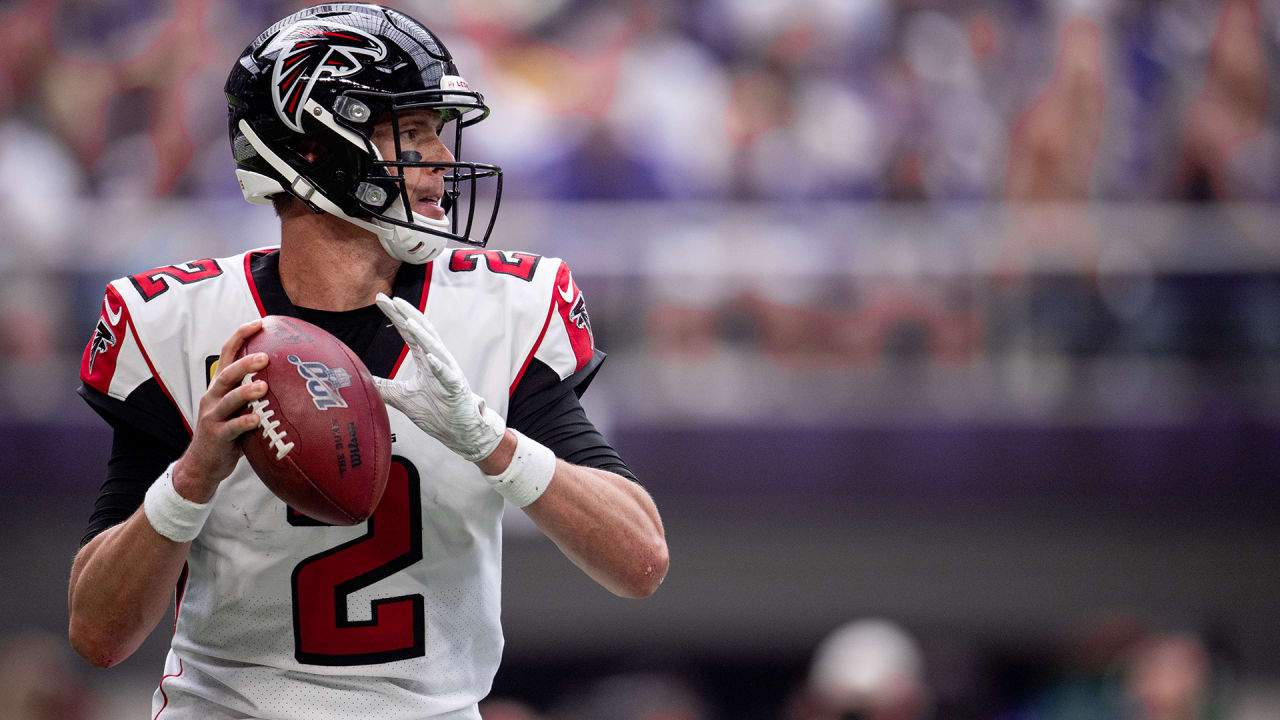 Highlight: Ryan navigates through pressure to find Hardy for 23 yards