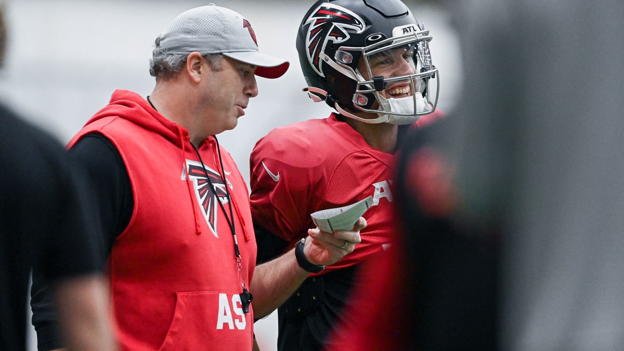 Arthur Smith: Desmond Ridder will begin 2023 work as Falcons starting ...