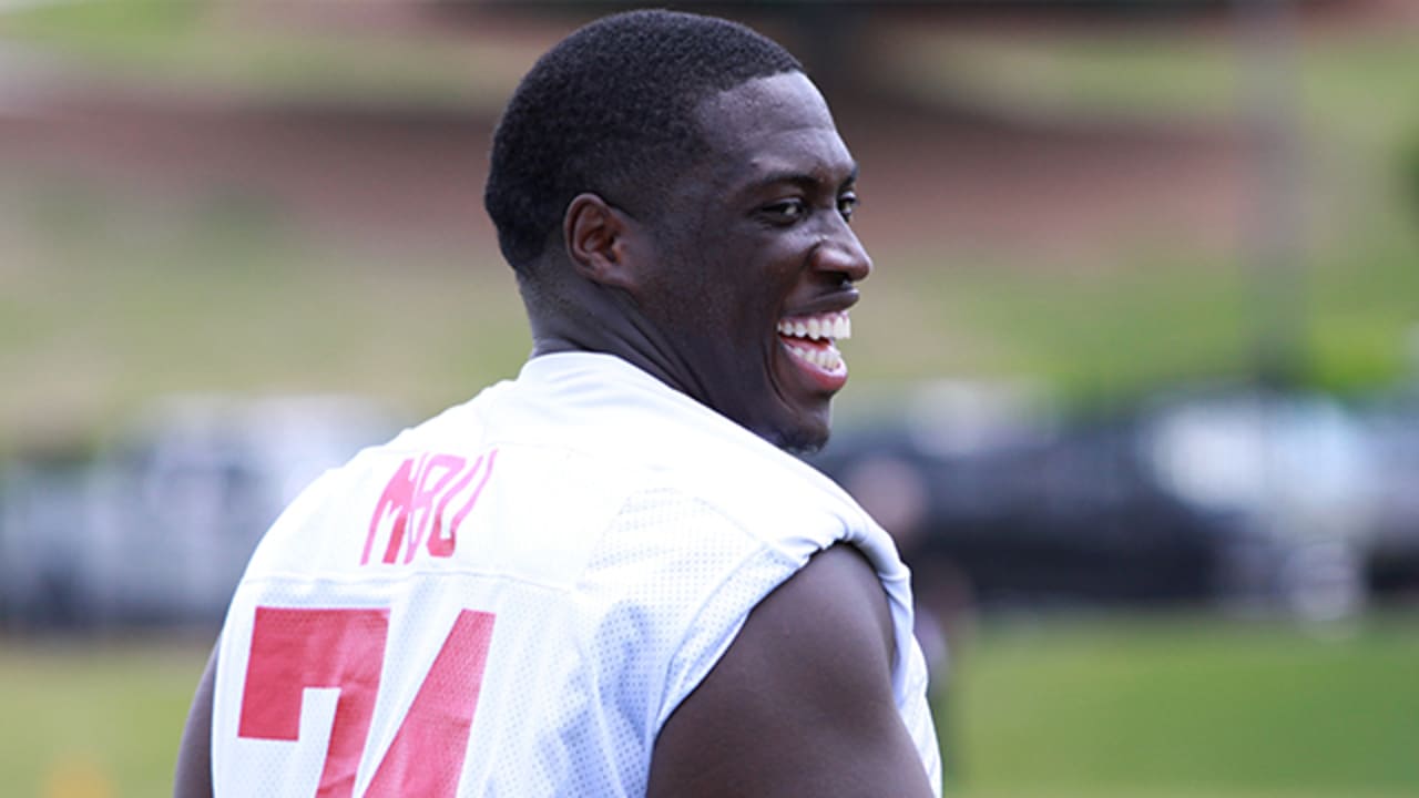 Mbu Participates in Falcons' Writing Contest