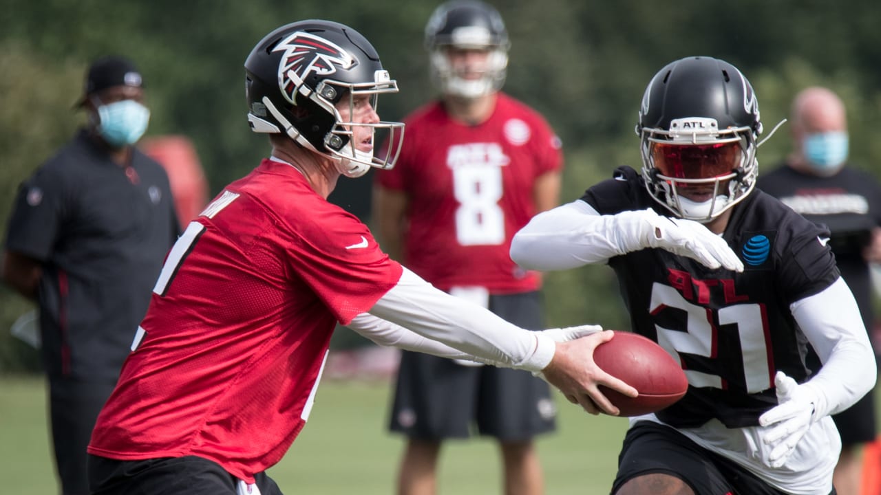 Early Bird Report: PFF ranks Falcons offense outside of top 10