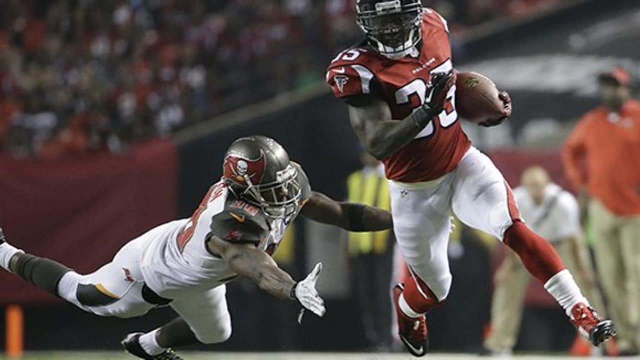 Can't Miss Play: Antone Smith Makes It 56-0