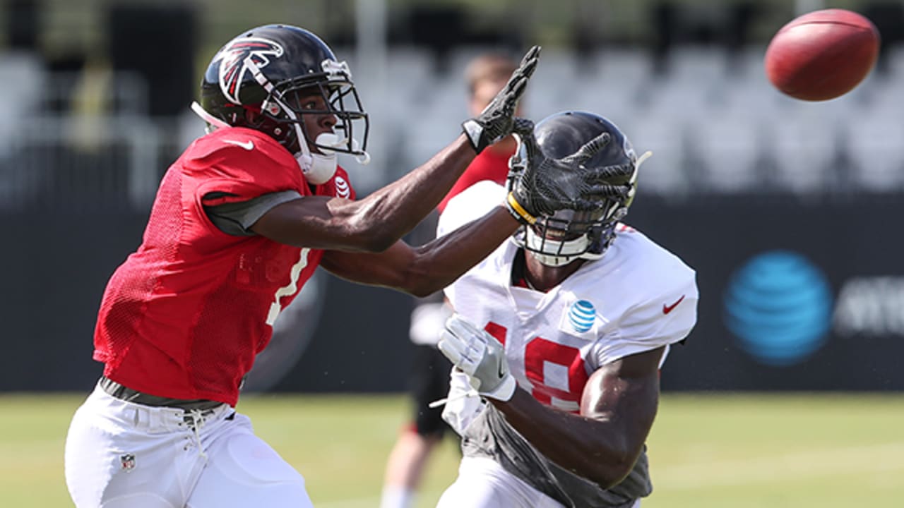 WATCH: Falcons rookie receiver Josh Magee makes fully-extended ...