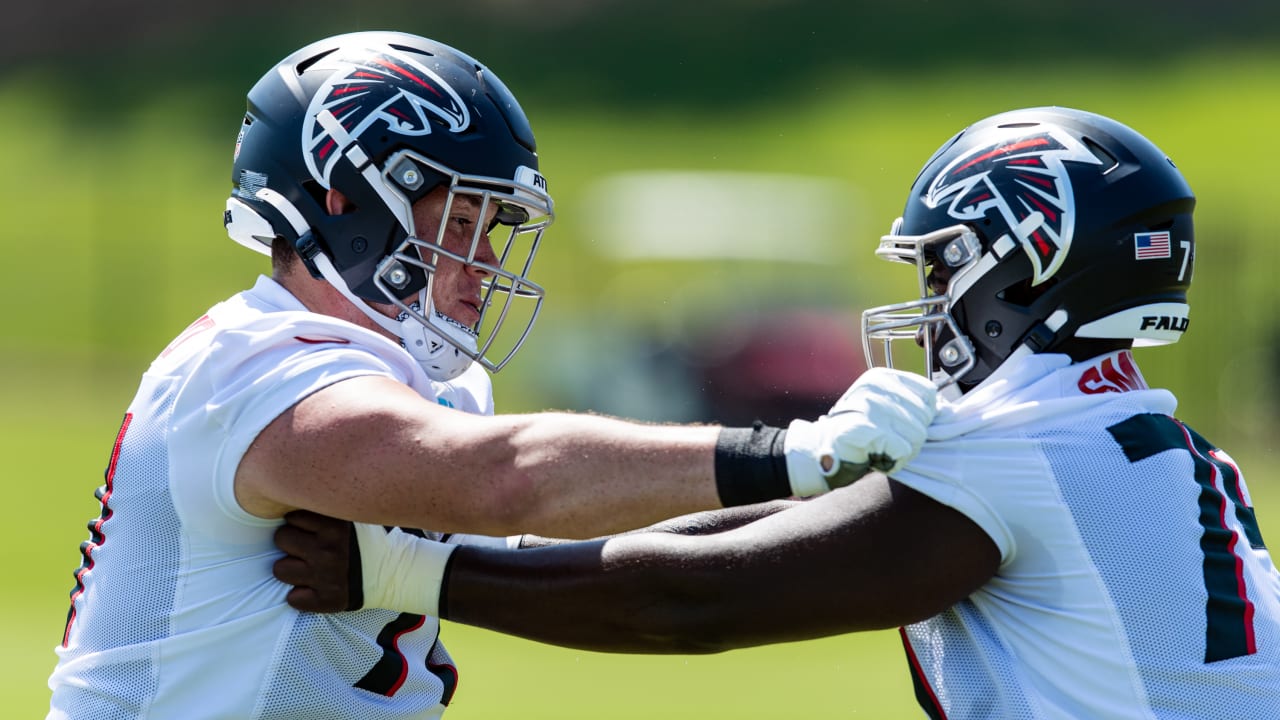Offensive line on Day 9 of OTAs