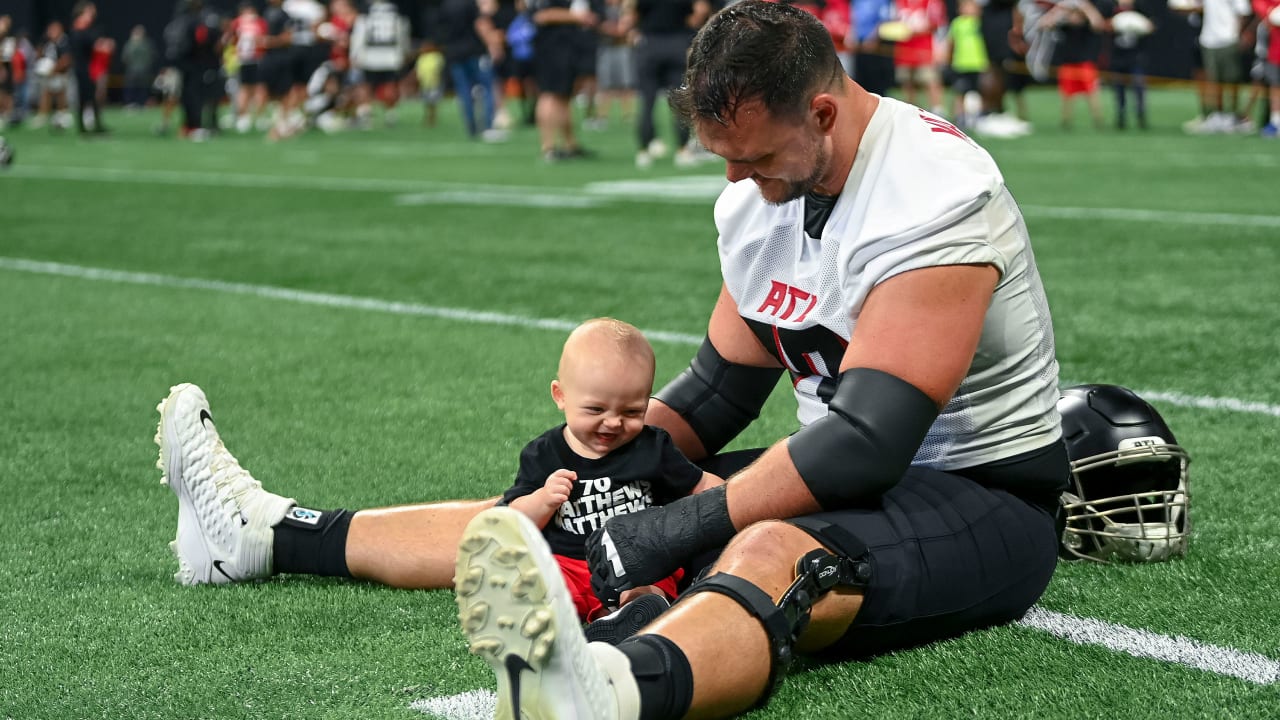 Father's Day stories: Falcons discuss life growing up with an NFL dad