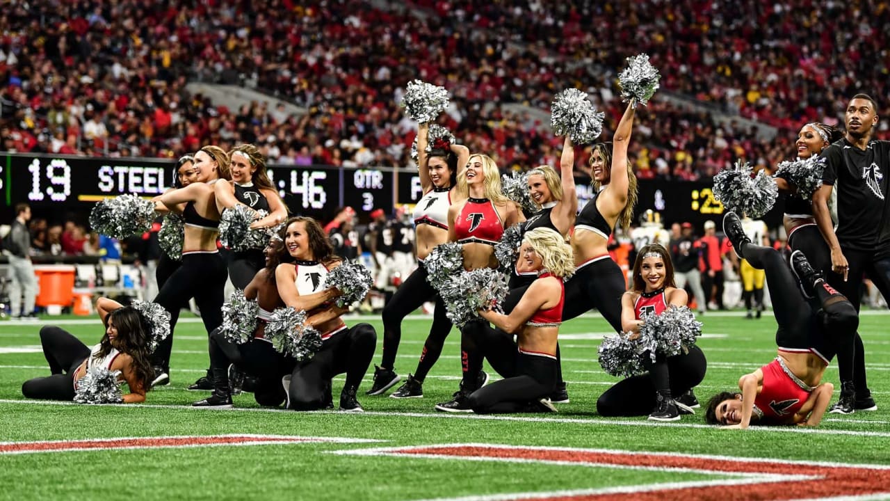 Atlanta Falcons Cheerleaders on Gameday