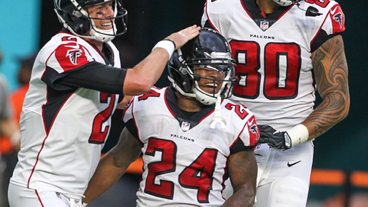 Devonta Freeman in concussion protocol, will not play against Steelers