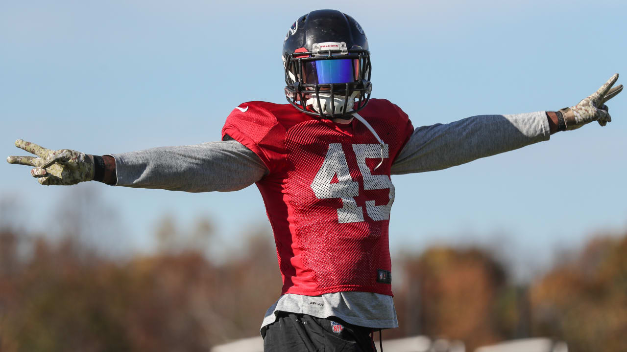 Deion Jones: Keeping the peace