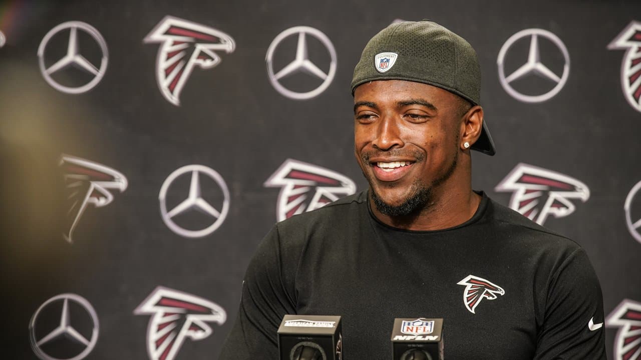 PHOTOS: Neal, Freeman address the media