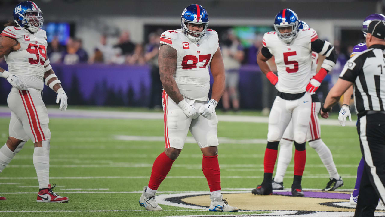 Dexter Lawrence swallows Dalvin Cook in backfield for 2-yard TFL ...