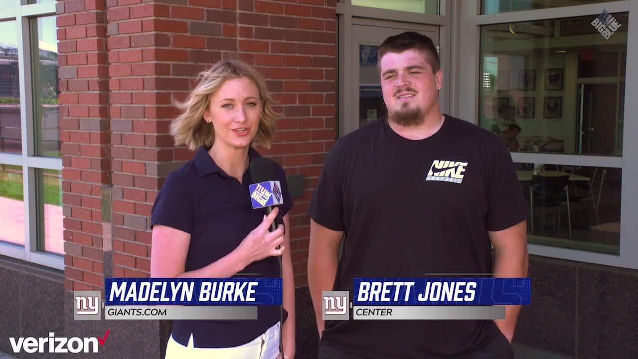 Giants Insider: Center Brett Jones