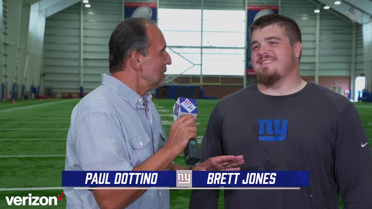 Giants Insider: Center Brett Jones