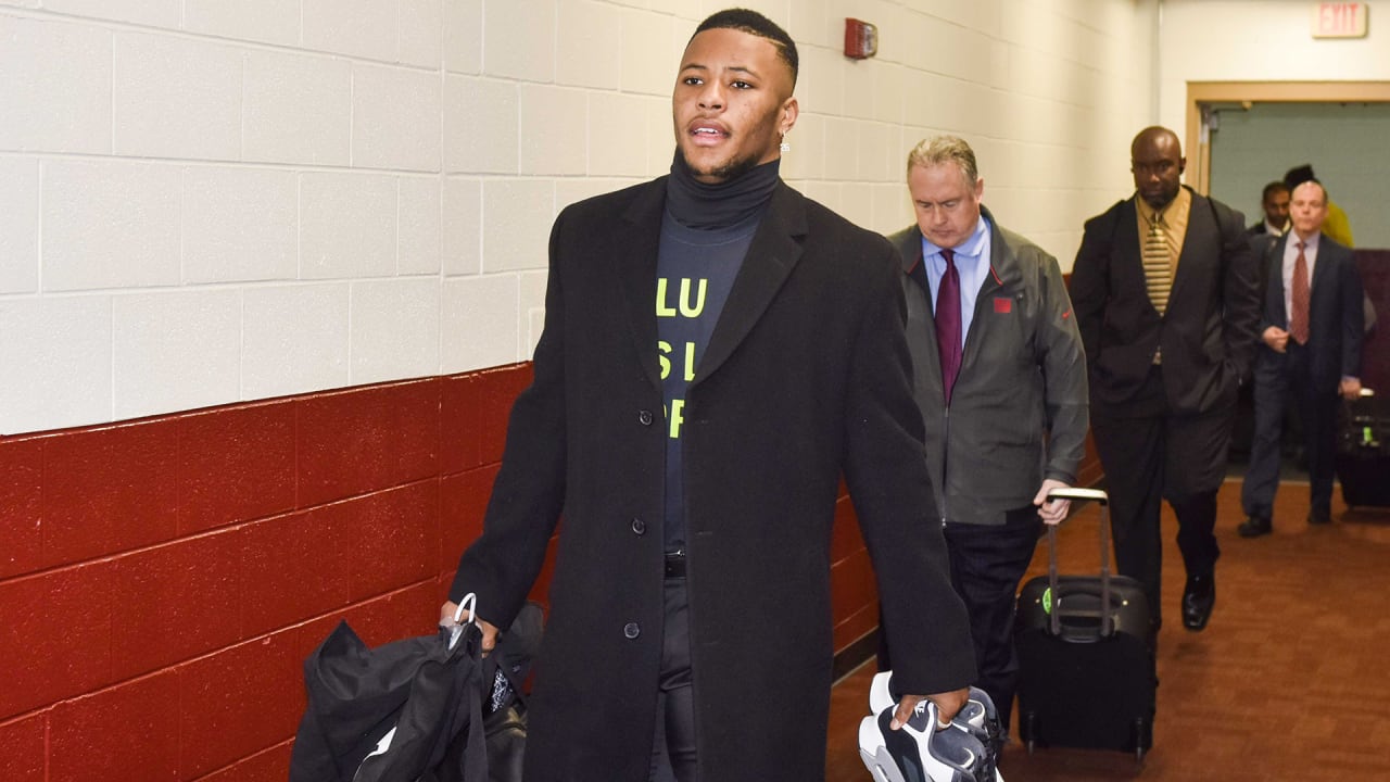 Photos: Giants vs. Redskins arrivals & locker room tour
