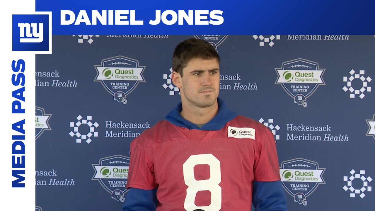 QB Daniel Jones talks status of neck injury
