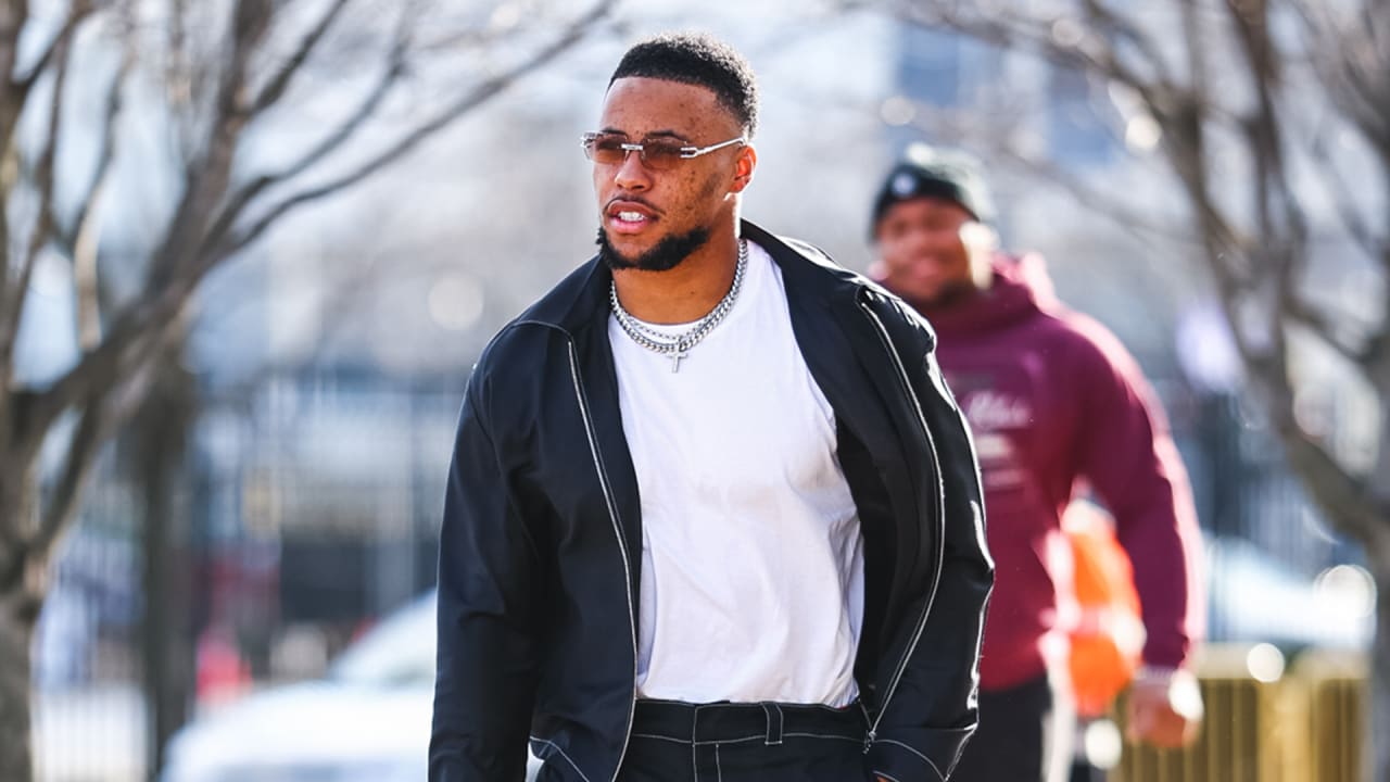 GAMEDAY: Giants arrive for Week 17