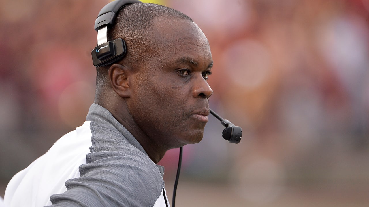 Giants hire new defensive backs coach