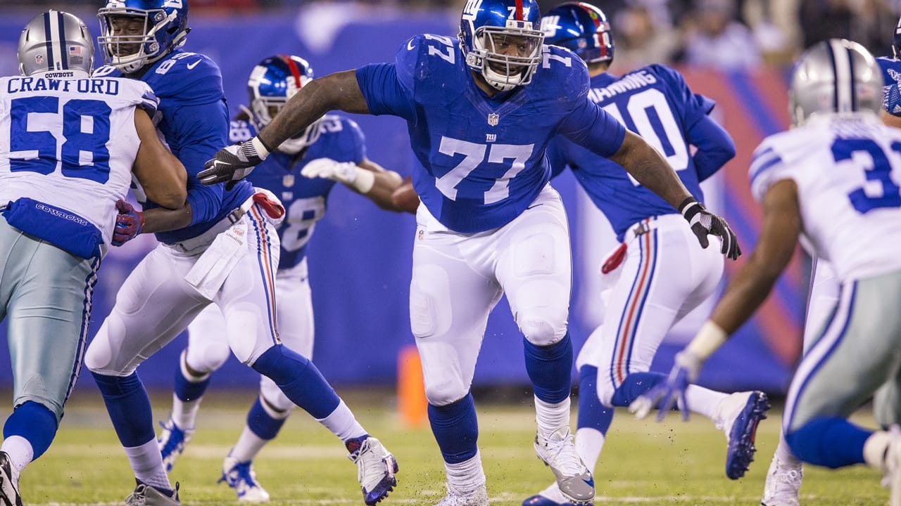 Photos: Giants re-sign OL John Jerry