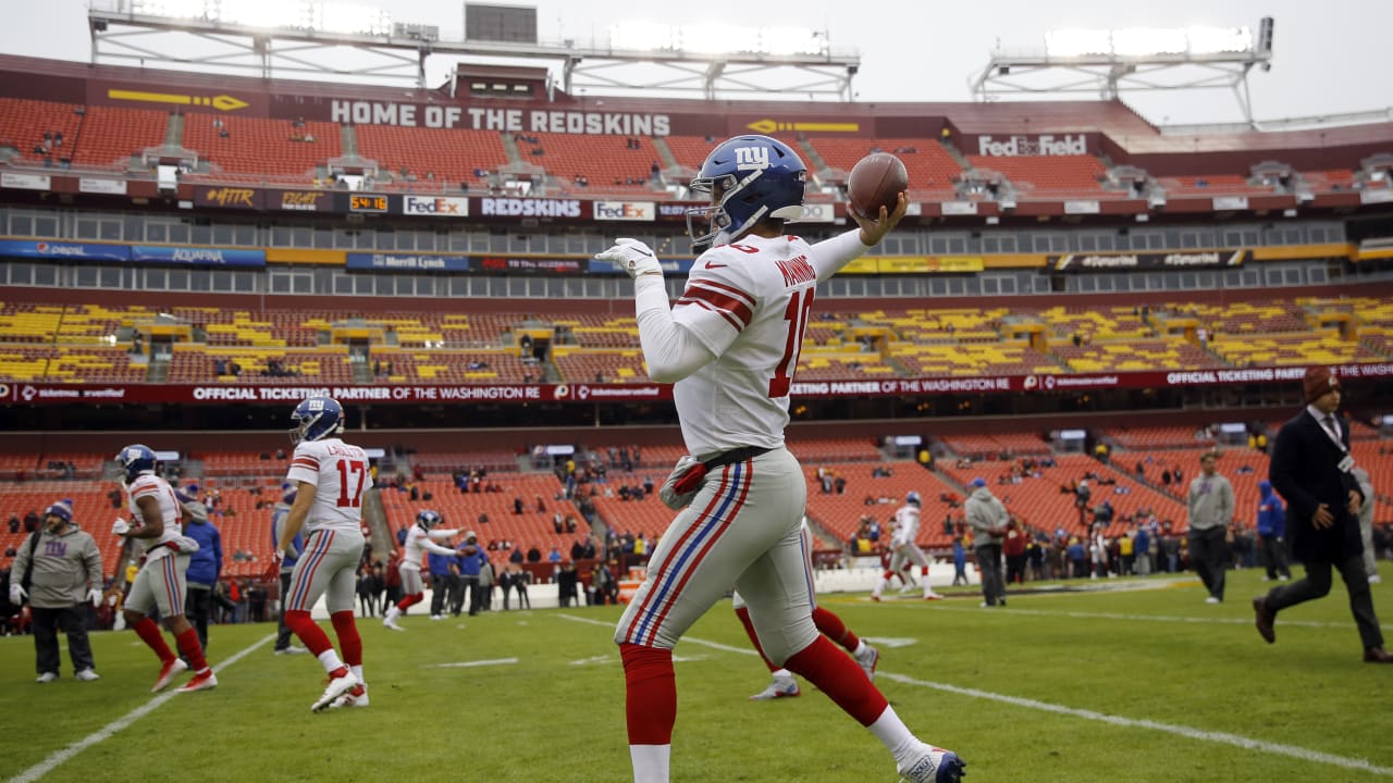 Photos: Giants take the field for pregame warmups
