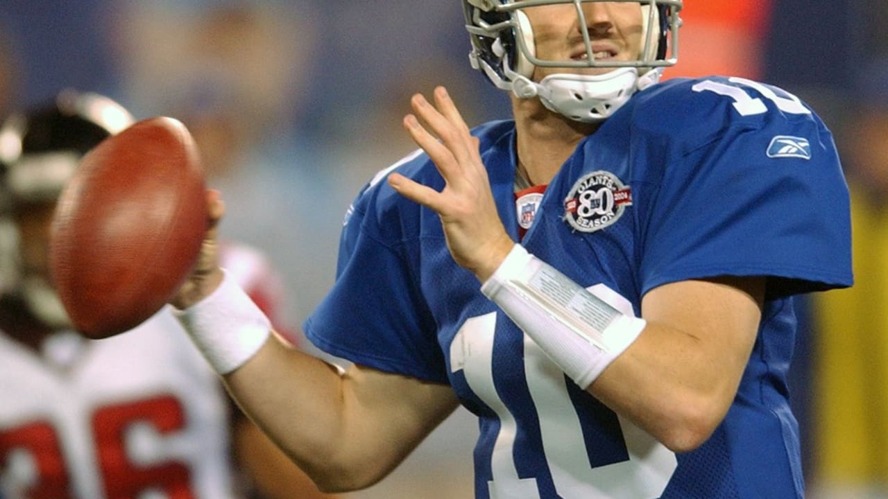 Photos: Every start of Eli Manning's historic streak