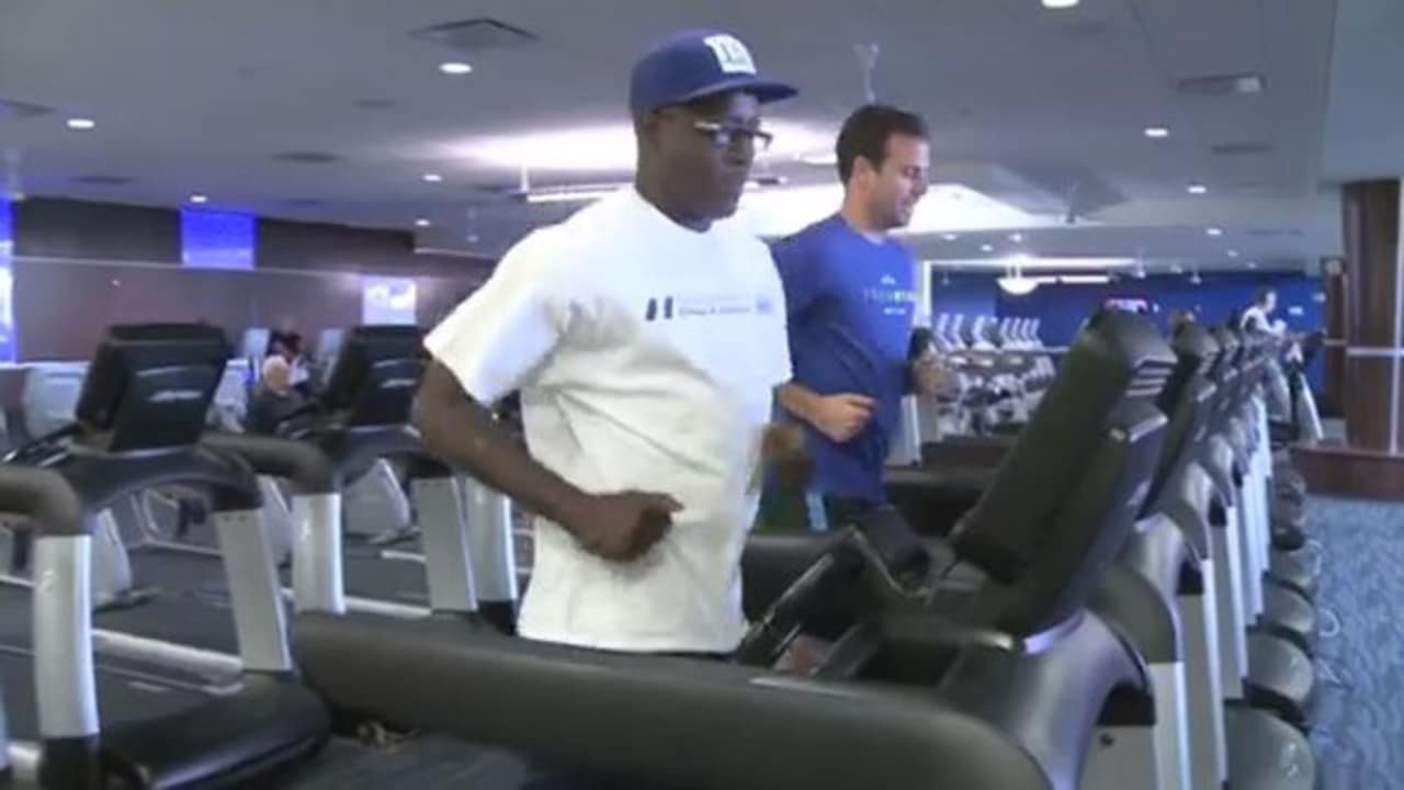 Stephen Baker trains for 5k!