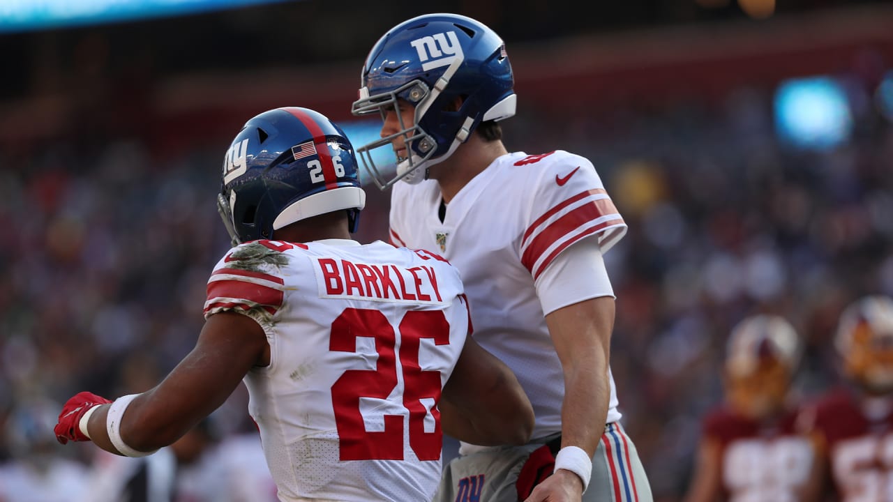 Daniel Jones, Saquon Barkley win weekly awards for performance vs. Redskins