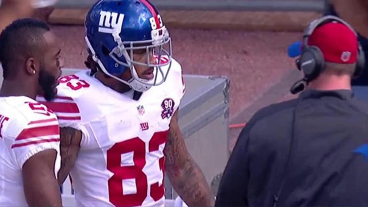 Eli Manning delivers a 3-yard TD to Preston Parker