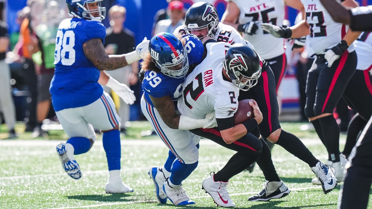 Photos: Giants take on Falcons in Week 3