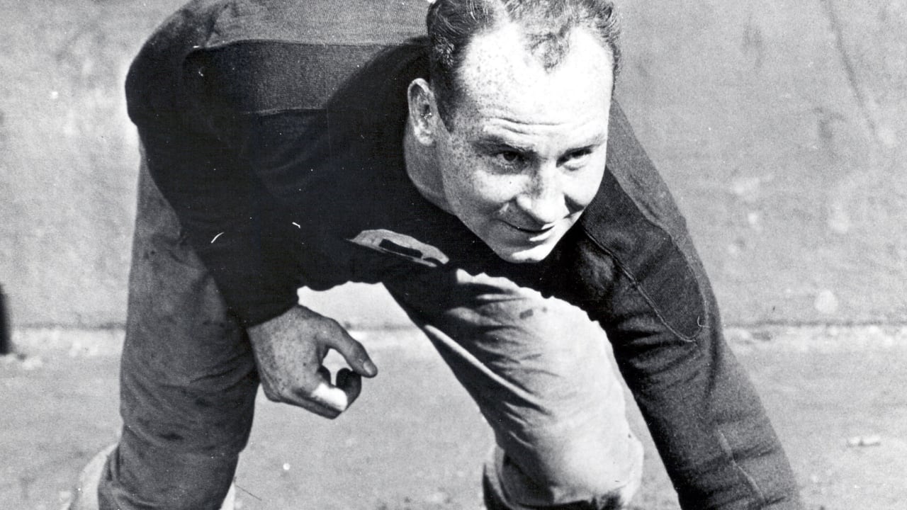 History of Giants' retired jersey numbers