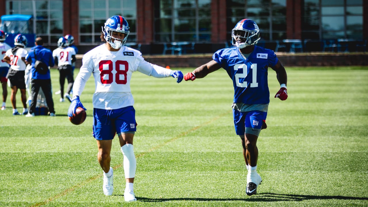 Practice Report: Engram battles Peppers; Eli is sharp