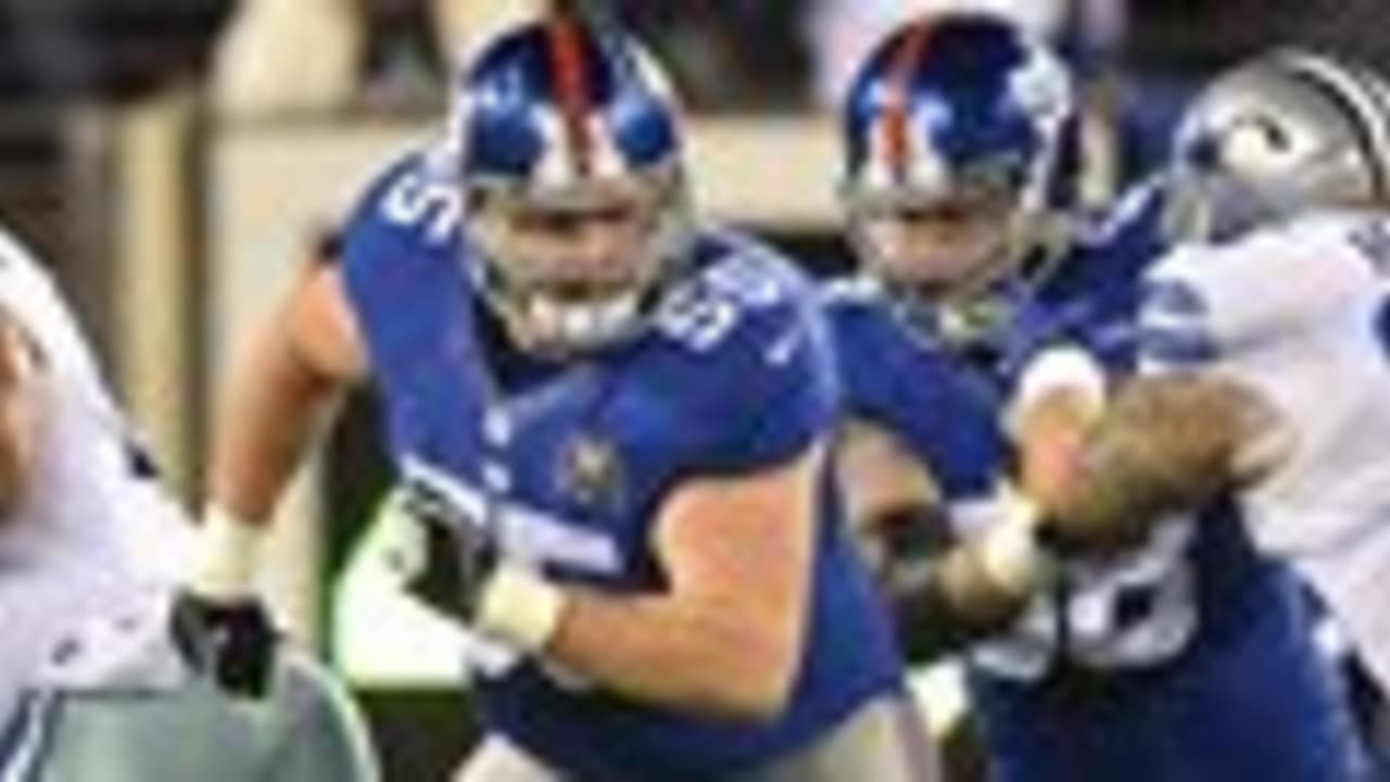 Know Your Giants: Center J.D. Walton