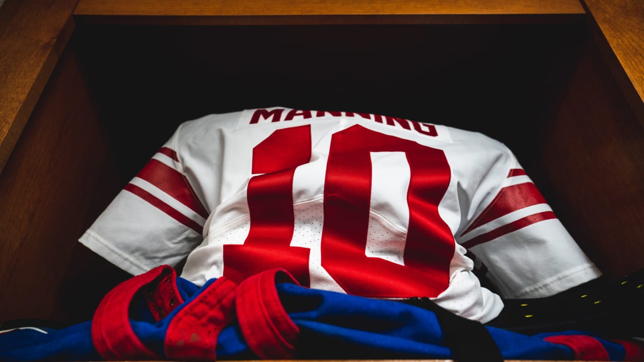 Photos: Giants vs. Lions locker room tour