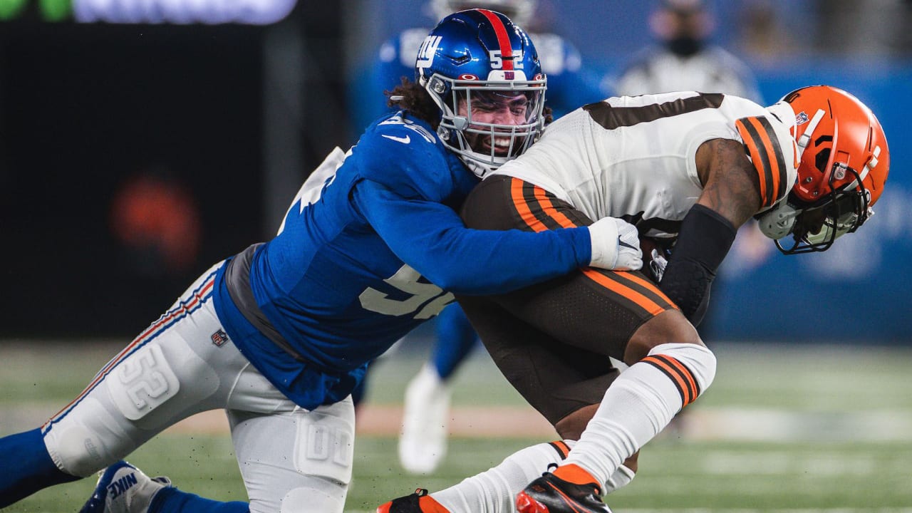 Photos: LB Devante Downs