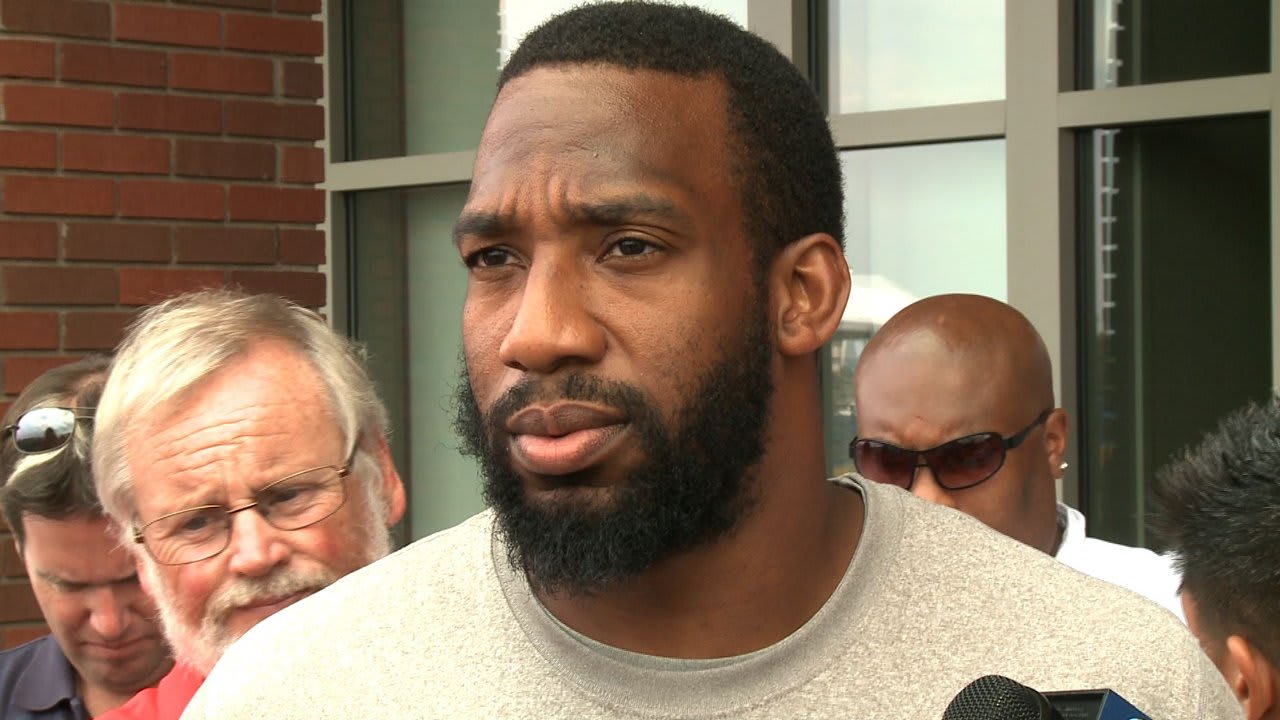 LB Aaron Curry on new environment