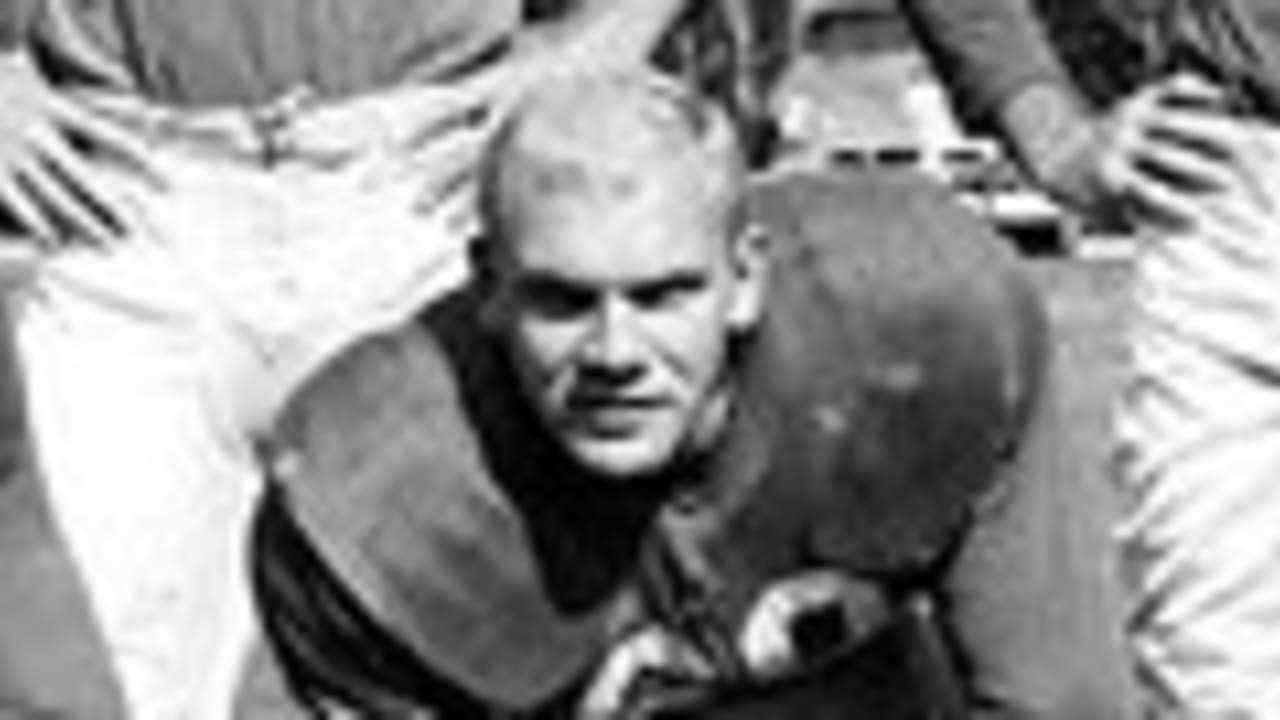 Remembering former OL & coach Bill Austin