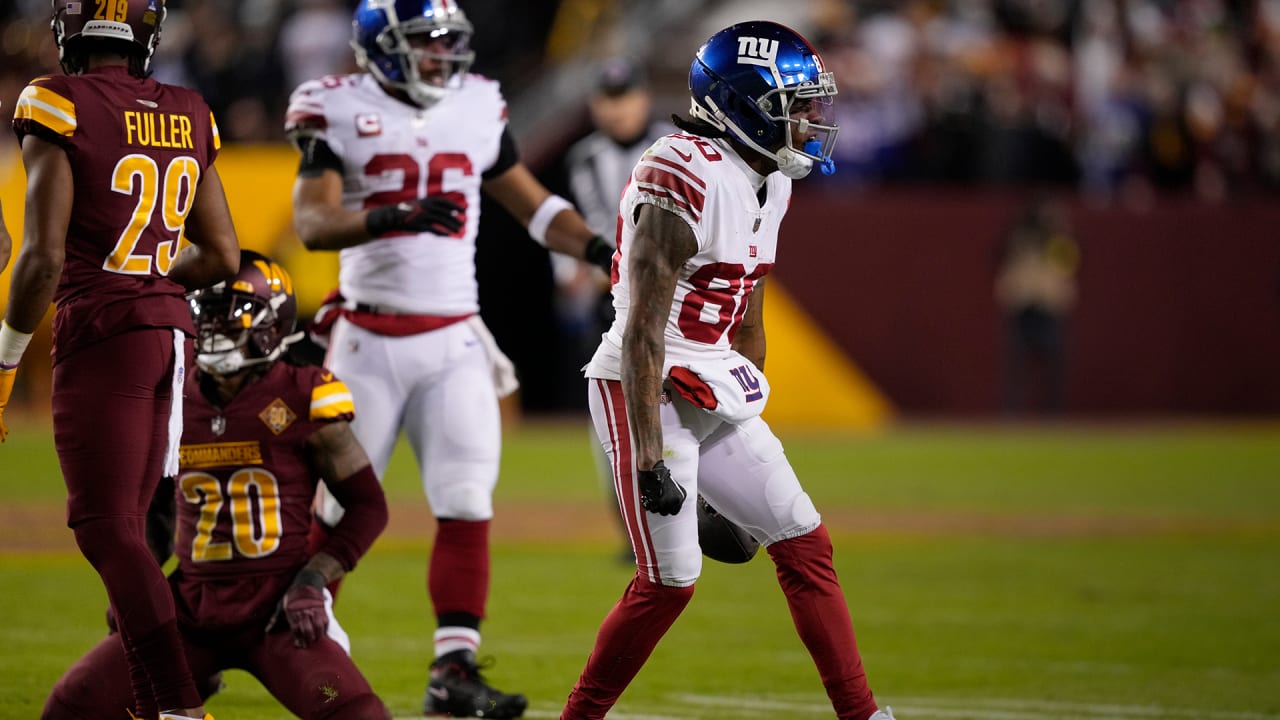 Daniel Jones hits Richie James for fourth-down conversion | Giants vs ...
