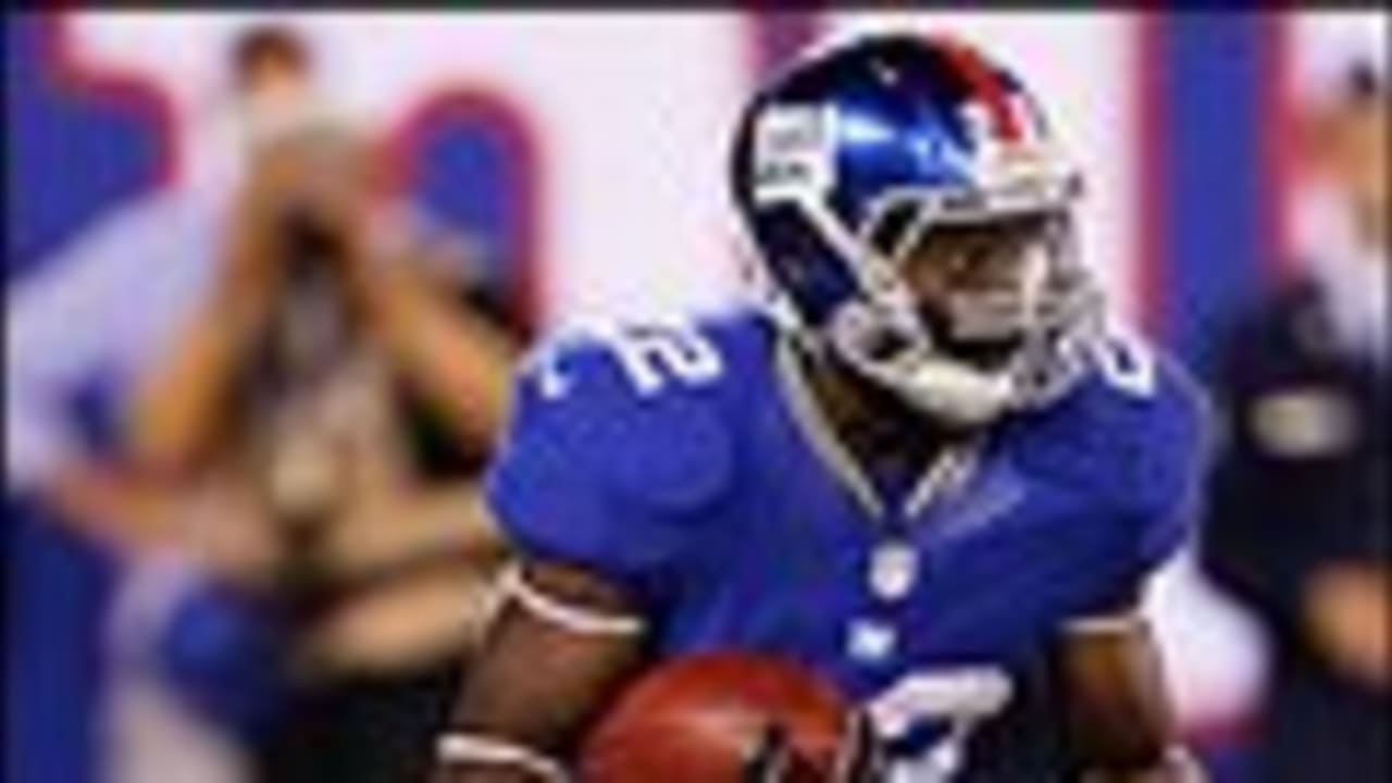 Inside RB David Wilson's kick return